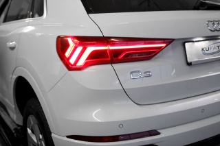 Complete set LED rear lights with dynamic flashing light for Audi Q3 1.250 00